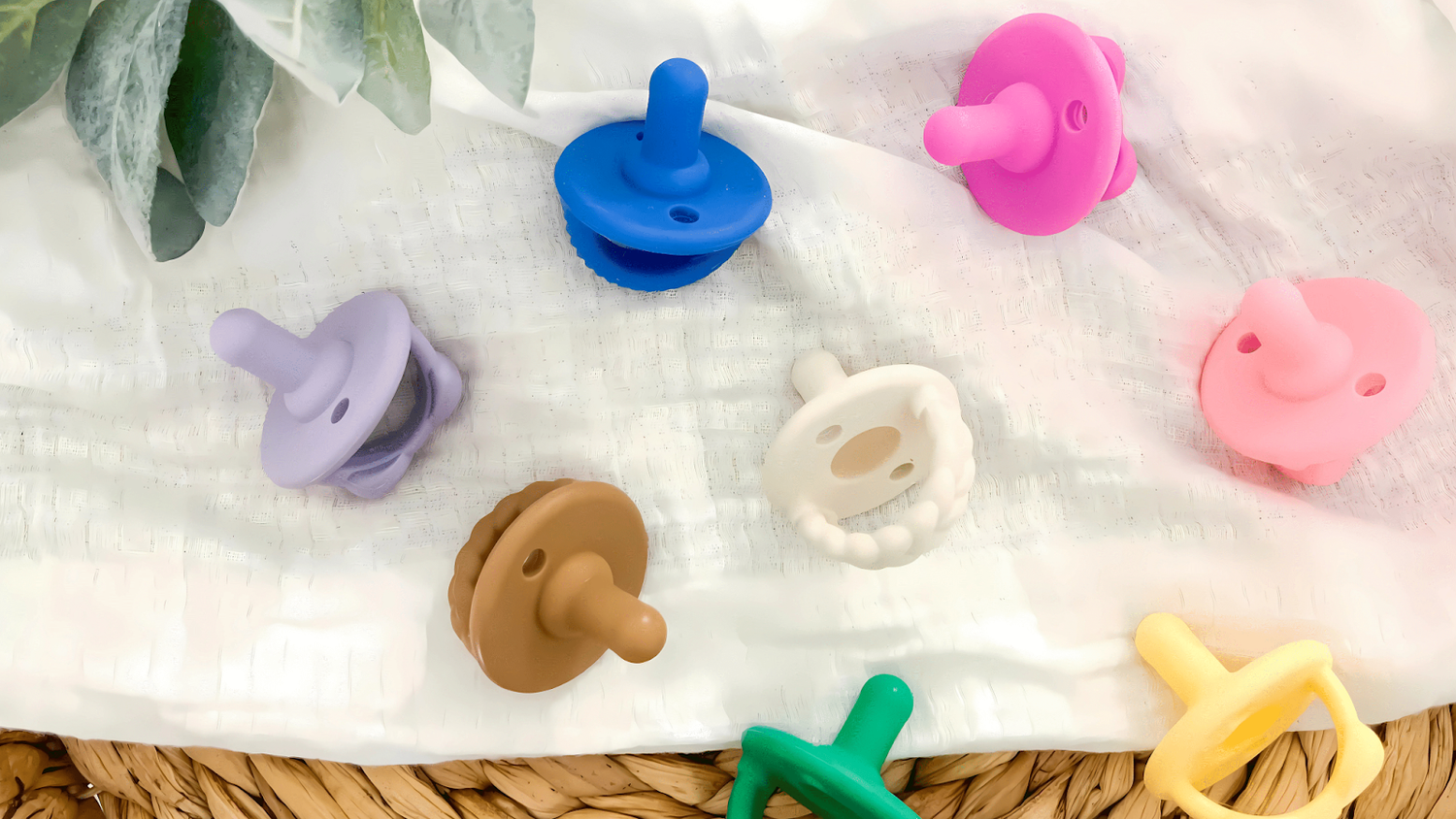 Tips For Introducing A Pacifier To Your Baby - Itzy Ritzy